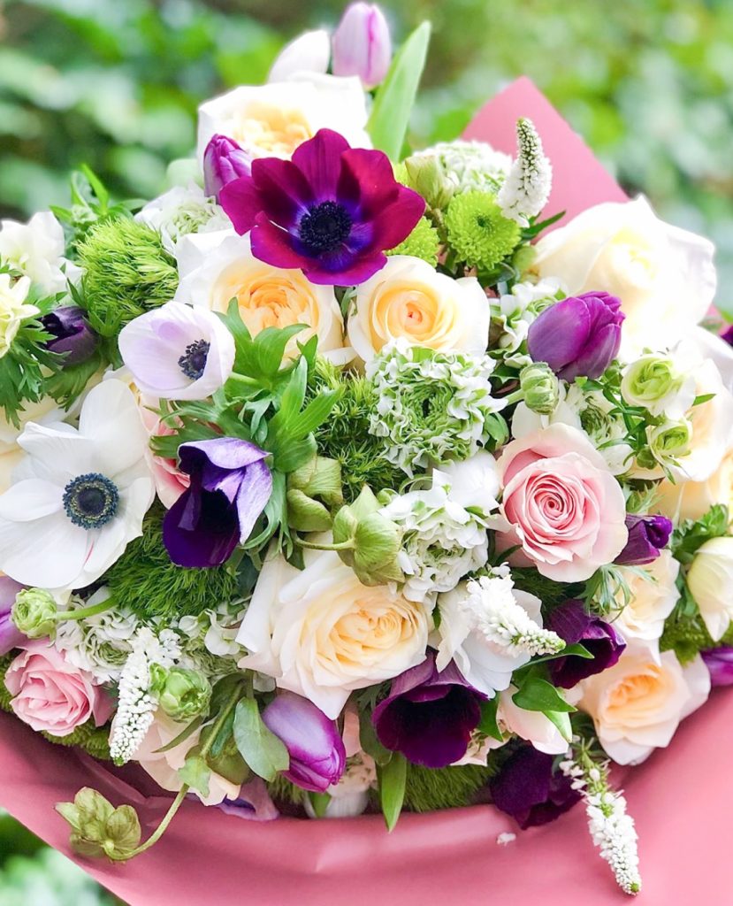 Las Lira flores - The Little Black Guide